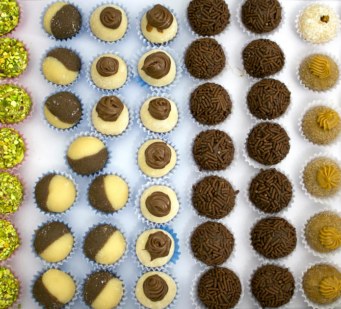 DESSERTS [SOBREMESAS] – Dank Cakes